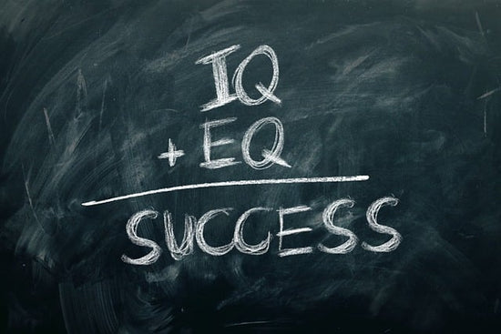 Fight IQ: What It Is and Why It Matters in the Octagon – FIGHTASTIC LLC